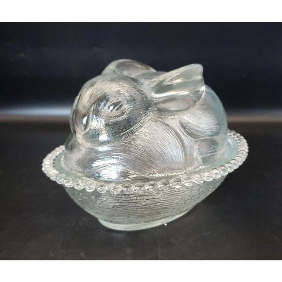 Indiana Glass | Accents | Vintage Indiana Glass Bunny Rabbit On Nest ...